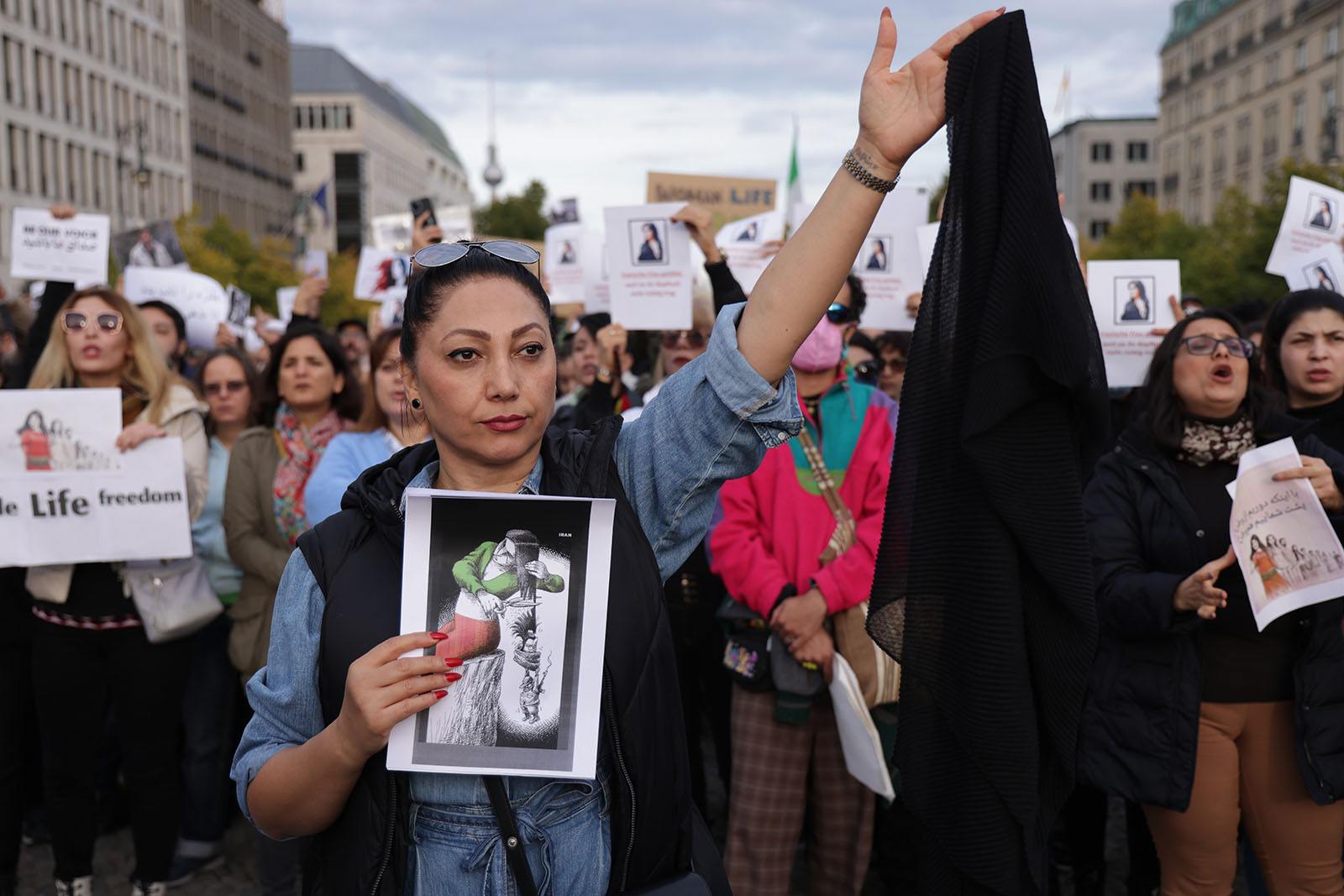 Iranian women are demanding religious freedom following the death of ...